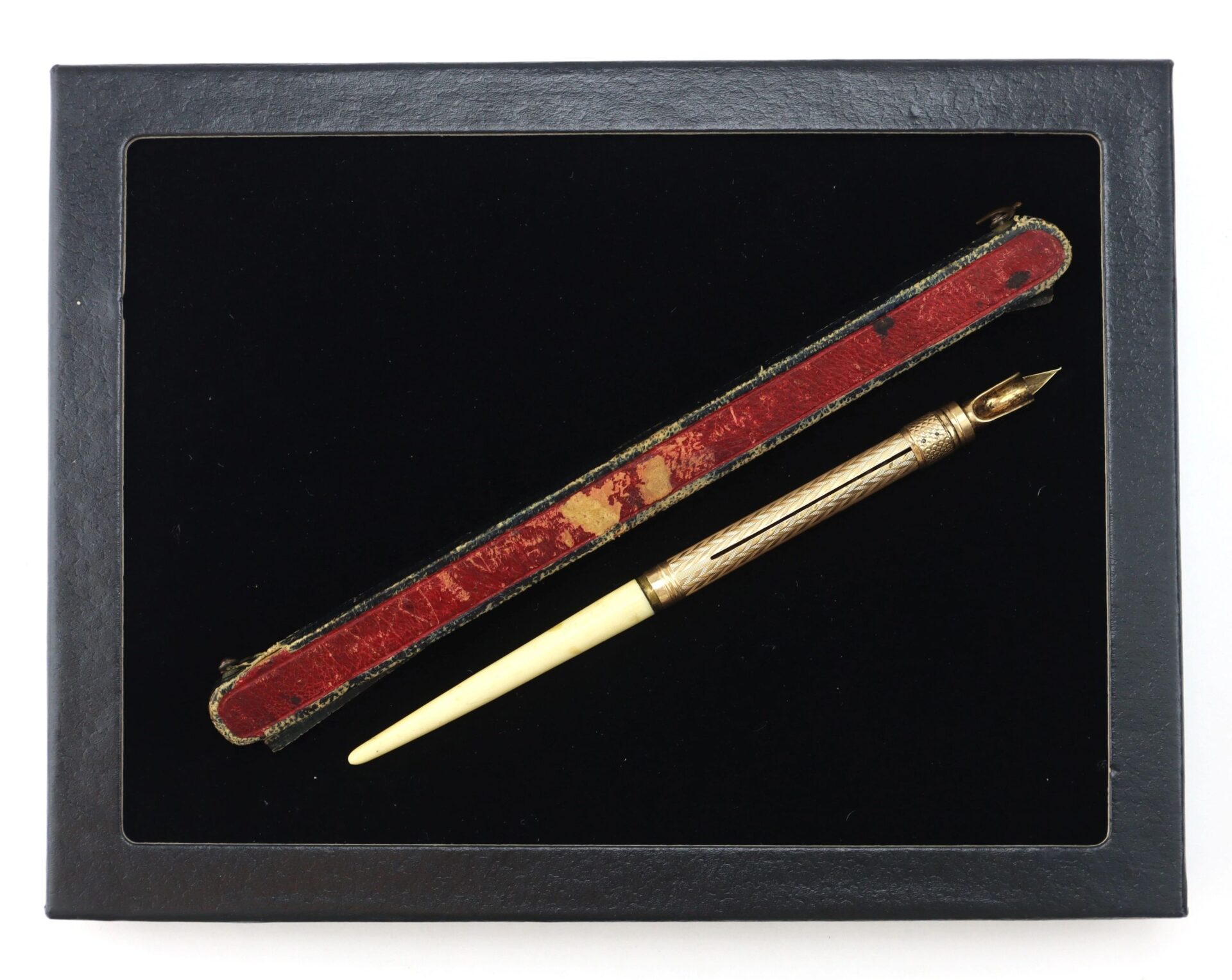 Civil War Fountain, Pen Constructed of Golden Ivory / SOLD - Union ...